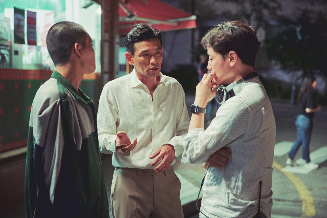 「私が誘拐され監禁状態からの脱出劇」自分自身を演じたファン・ジョンミンが意気込みを語る、映画『人質 韓国トップスター誘拐事件』 - otocoto | こだわりの映画エンタメサイト