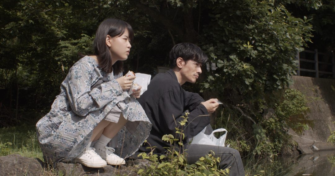 手をとりあい"果て"を目指す逃避行 "孤高の映像詩人"越川監督が描き出すラブロマンス 映画『さいはて』 - otocoto | こだわりの映画エンタメサイト