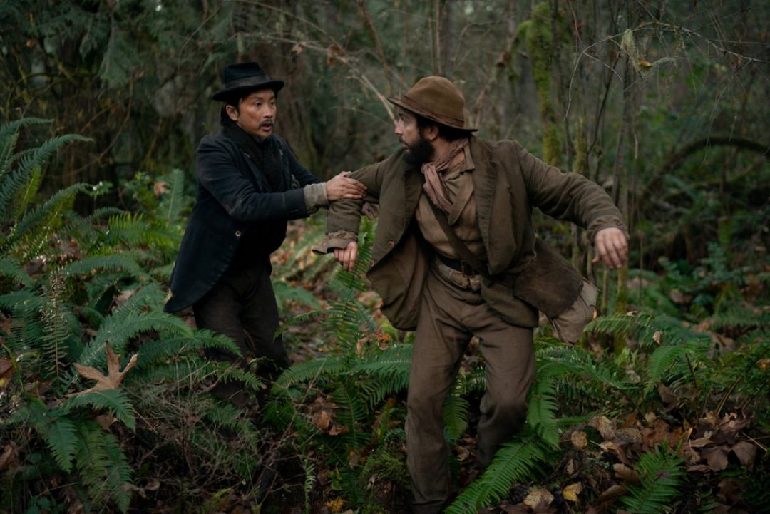 『ケイコ ⽬を澄ませて』の三宅唱監督とケリー・ライカート監督のスペシャル対談映像が公開 映画『ファースト・カウ』 - otocoto | こだわりの映画エンタメサイト