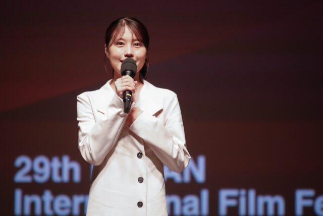 Netflixシリーズ「さよならのつづき」 が「第29回釜山国際映画祭」でワールドプレミア 有村架純＆坂口健太郎が韓国語で挨拶 - otocoto | こだわりの映画エンタメサイト