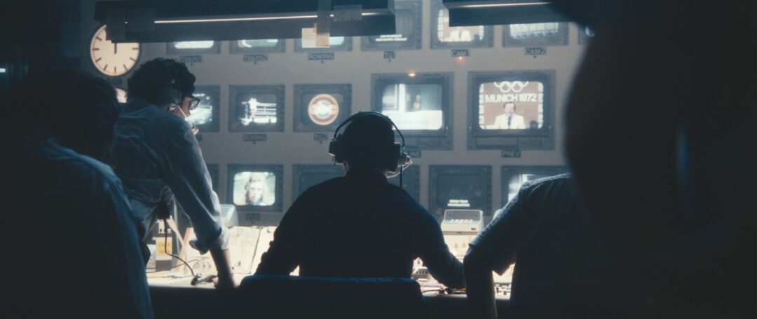 五輪史上最悪の事件を追体験する、圧倒的緊迫感の90分 映画『セプテンバー5』 - otocoto | こだわりの映画エンタメサイト