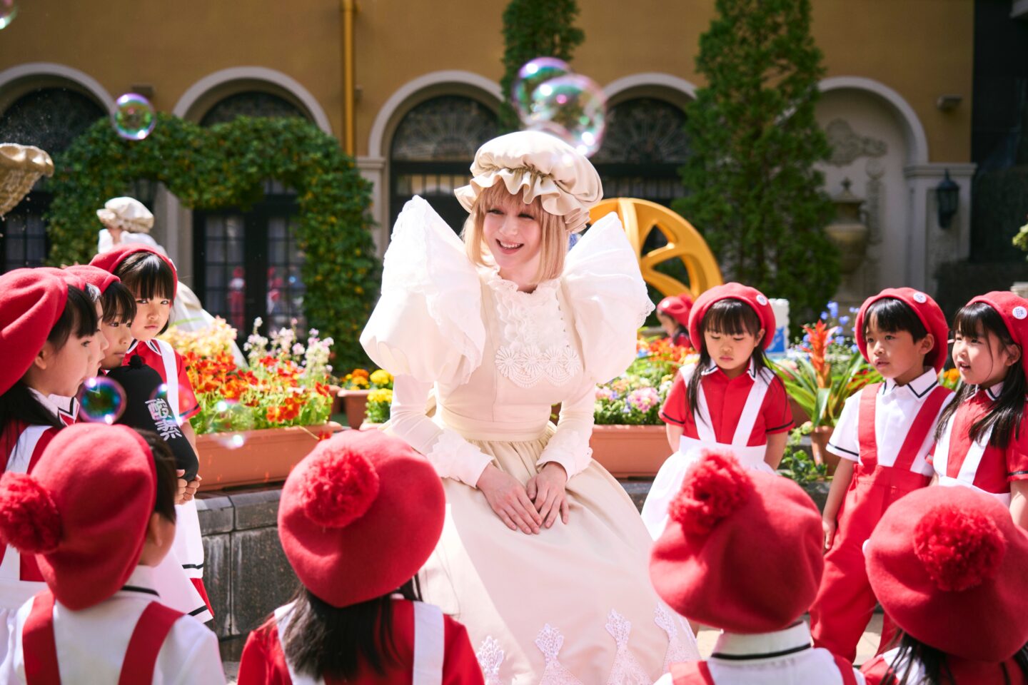 芦田愛菜 × 阿部サダヲ インタビュー 人間パートだけでなく細胞パートも感動を呼び、心が動かされる『はたらく細胞』 - otocoto | こだわりの映画エンタメサイト